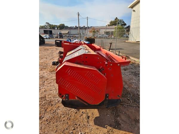 Howard Kronos 4000 mulcher, Pasture Care Howard NSW | Power Farming